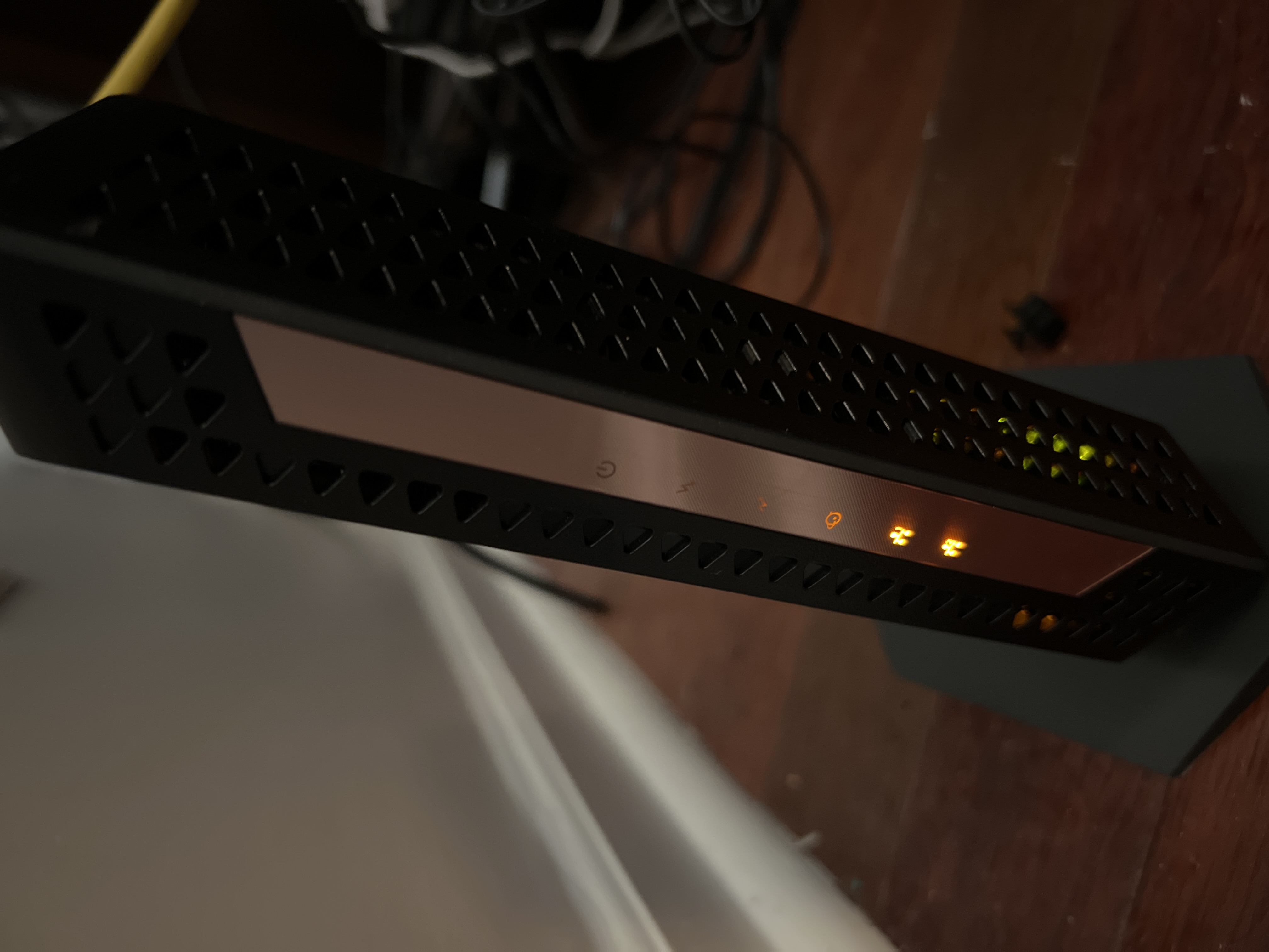 Possible hardware malfunction with cm1100 | NETGEAR Communities