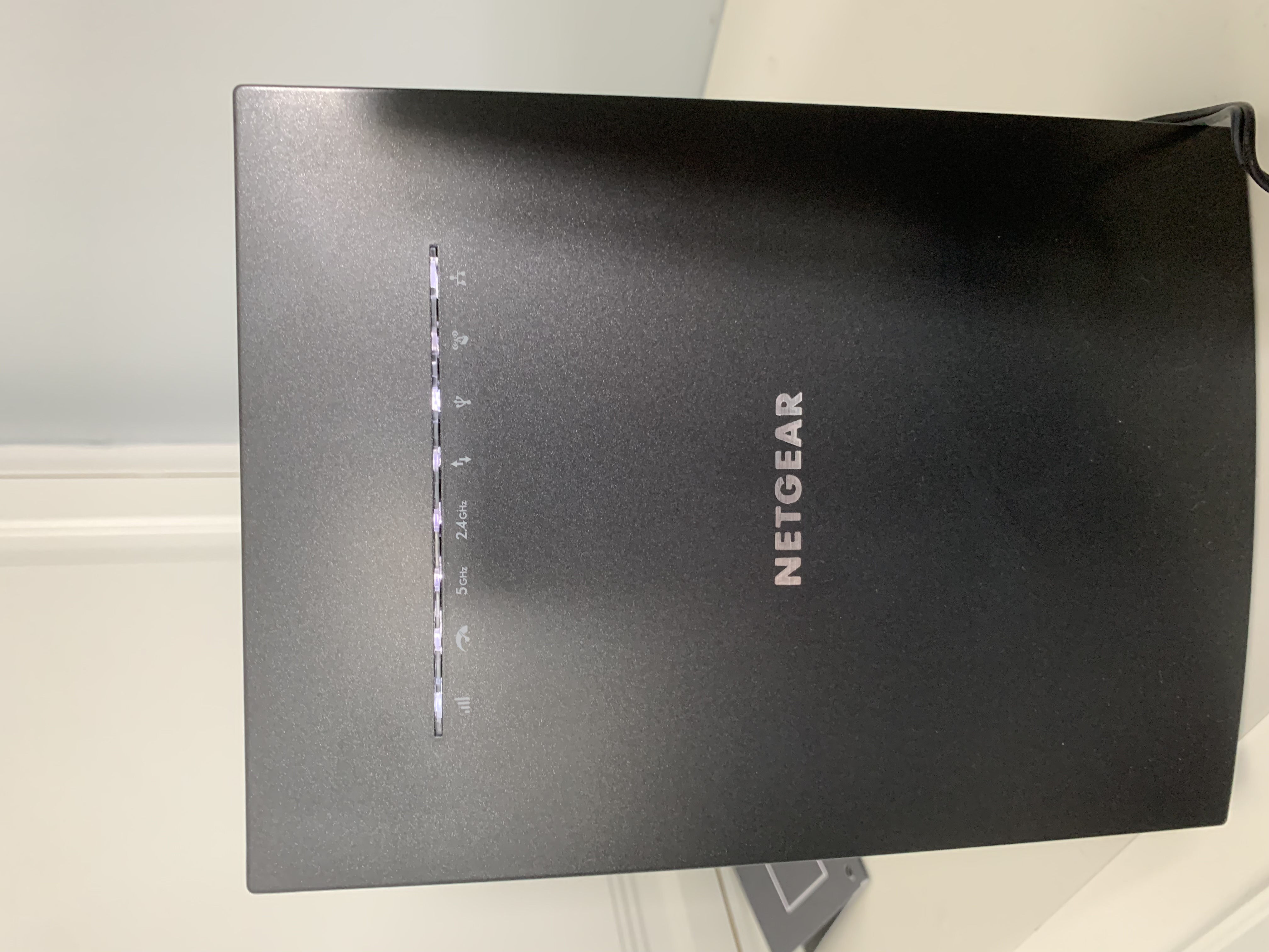 Lights blinking and no NETGEAR_EXT wife - AC3000 Desktop Extender(EX8000) | NETGEAR Communities